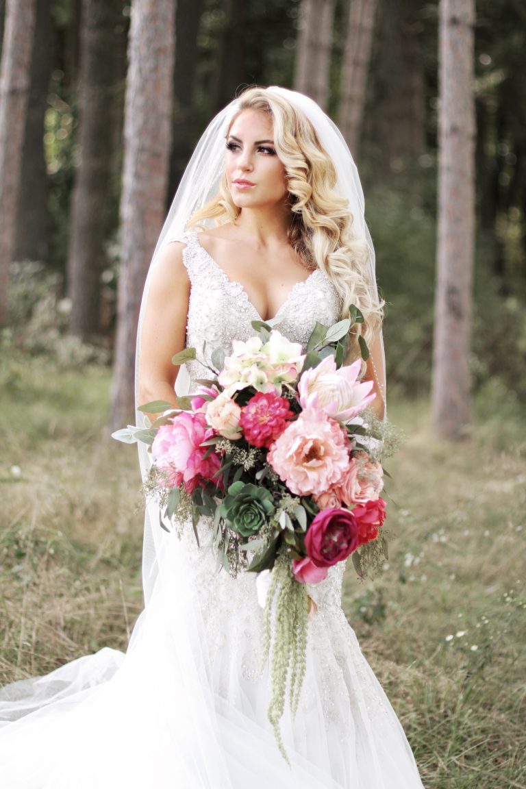 A gorgeous outdoor wedding near Pittsburgh, PA | Araujo Photography
